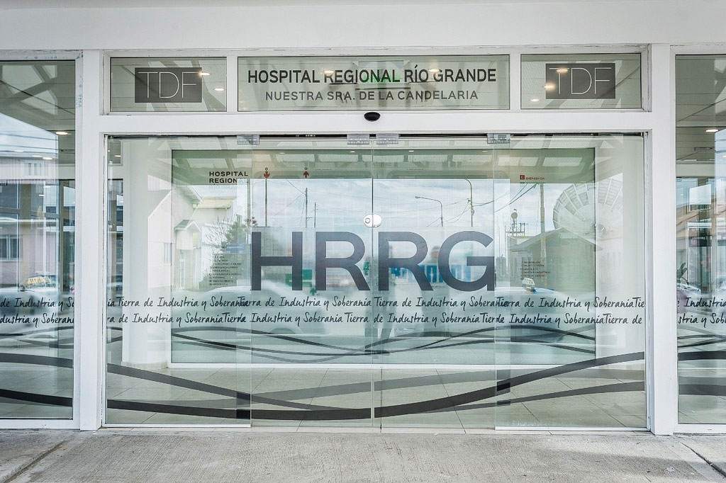 Denuncia penal contra médico del HRRG - Diario El Sureño