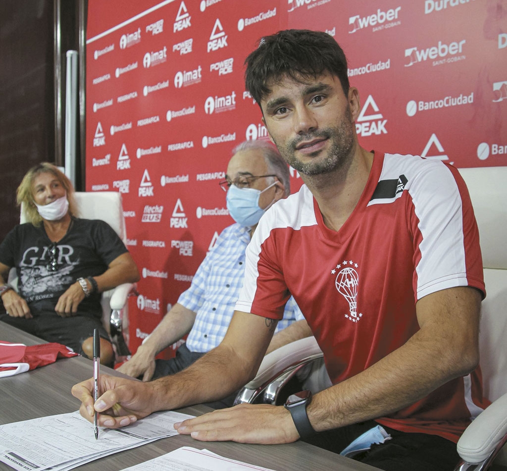 Yacob es el primer refuerzo - Diario El Sureño