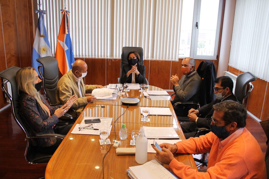 Sin definición en el escándalo judicial de Sahade - Diario El Sureño