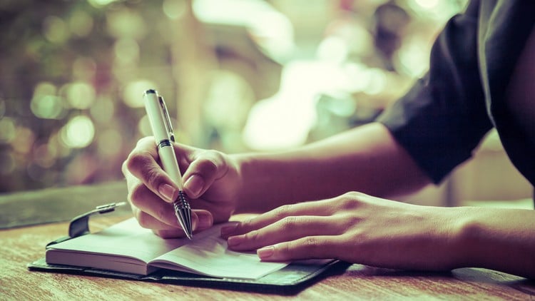 Un estudio demostró que las personas con letra fea son más inteligentes ...