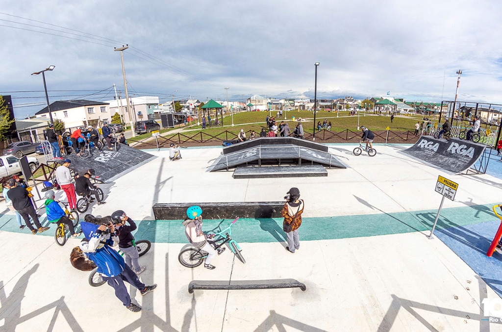 La ciudad cuenta con un nuevo Skate Park a cielo abierto - Diario El Sureño