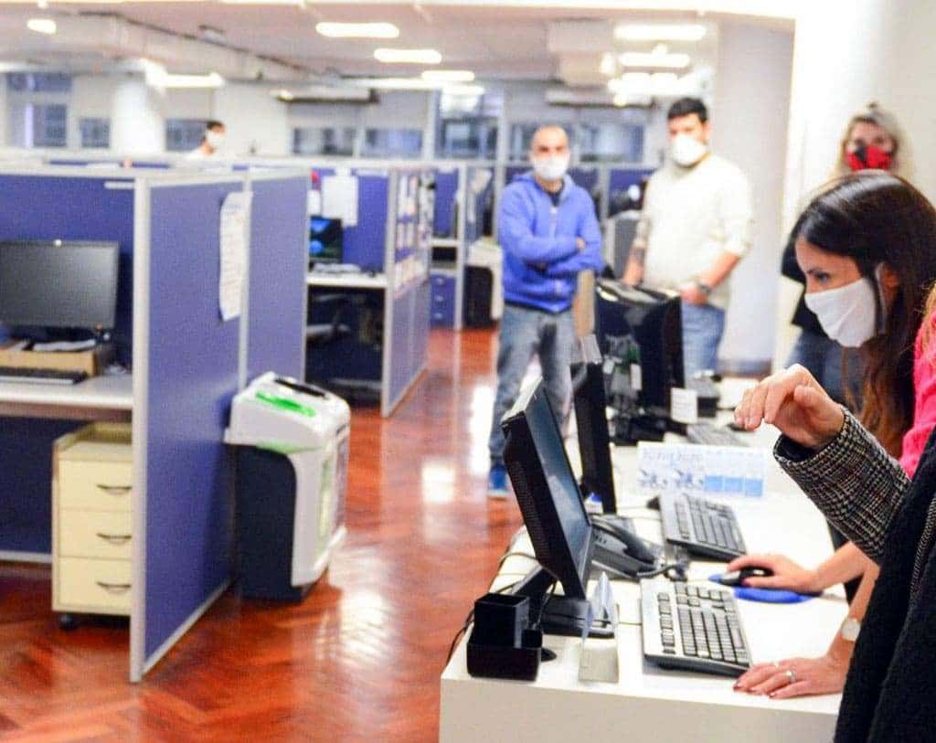 Más De 100 Mil Personas Se Inscribieron Al Beneficio Para Adultos Sin