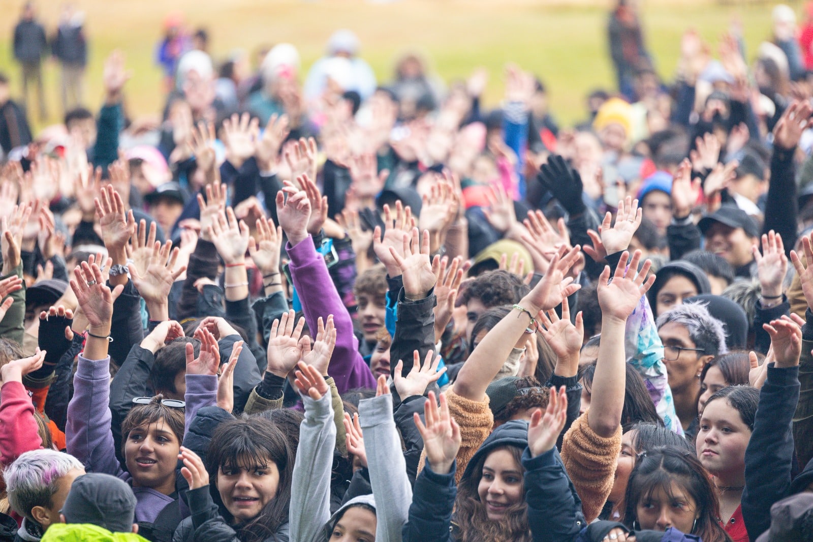 Una multitud vibra con el festival ‘Tierra Grande’ - Diario El Sureño