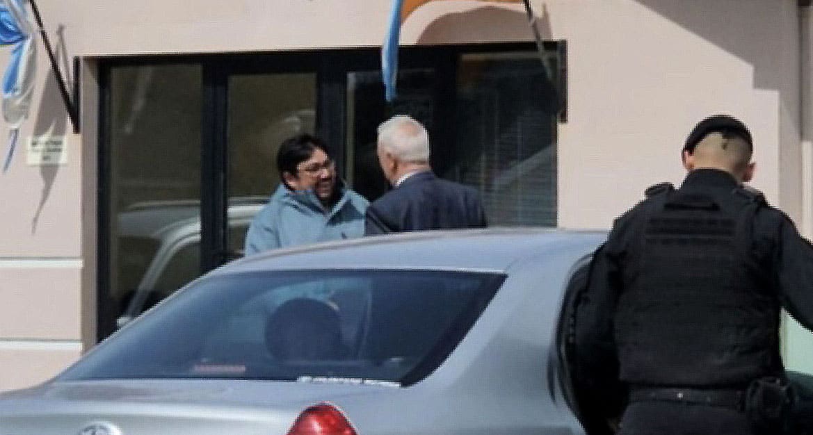 Pedirán que el Subcomisario Eric Paredes sea nuevamente detenido - Diario El Sureño