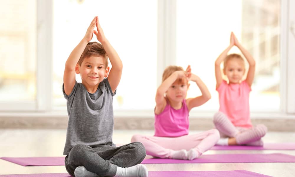 Vacaciones con la Muni: Yoga para niños - Diario El Sureño